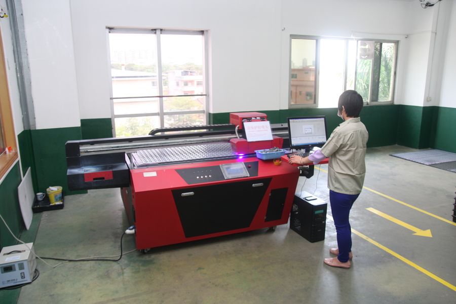 LAM SUN PLASTIC PRODUCTS CO. LTD